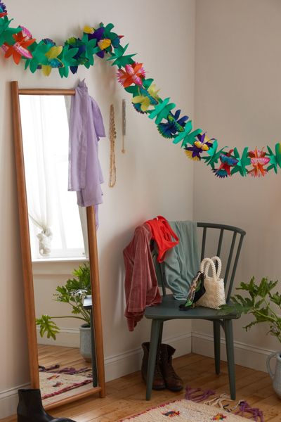 Tropical Flower Garland | Urban Outfitters