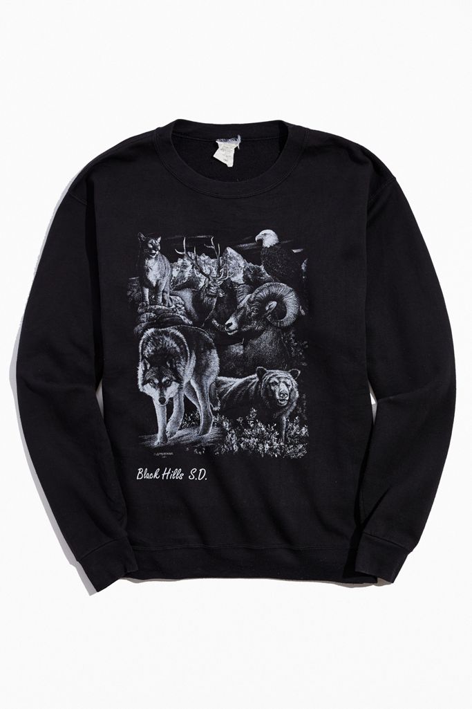 Vintage Black Hills Wolf Crew Neck Sweatshirt | Urban Outfitters