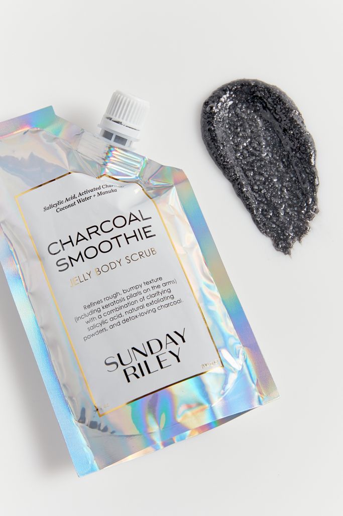 Sunday Riley Charcoal Smoothie Jelly Body Scrub | Urban Outfitters