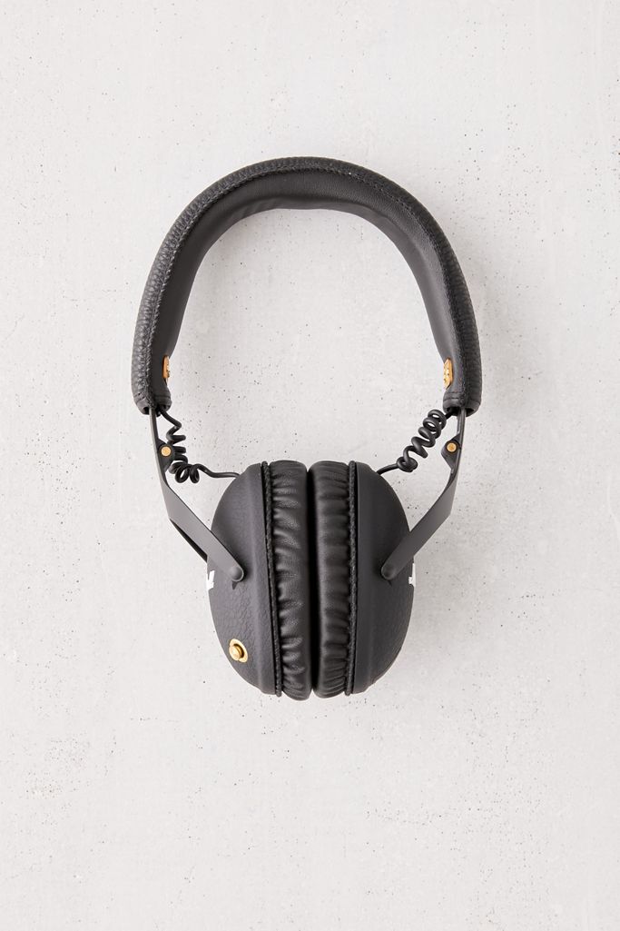 Marshall Monitor Over-Ear Bluetooth Headphones | Urban Outfitters