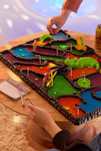 Electronic Arcade Mini Tabletop Mini Golf | Urban Outfitters