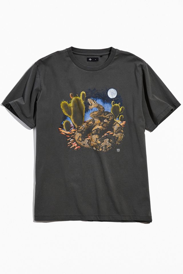 THRILLS Happy Trails Merch Tee | Urban Outfitters