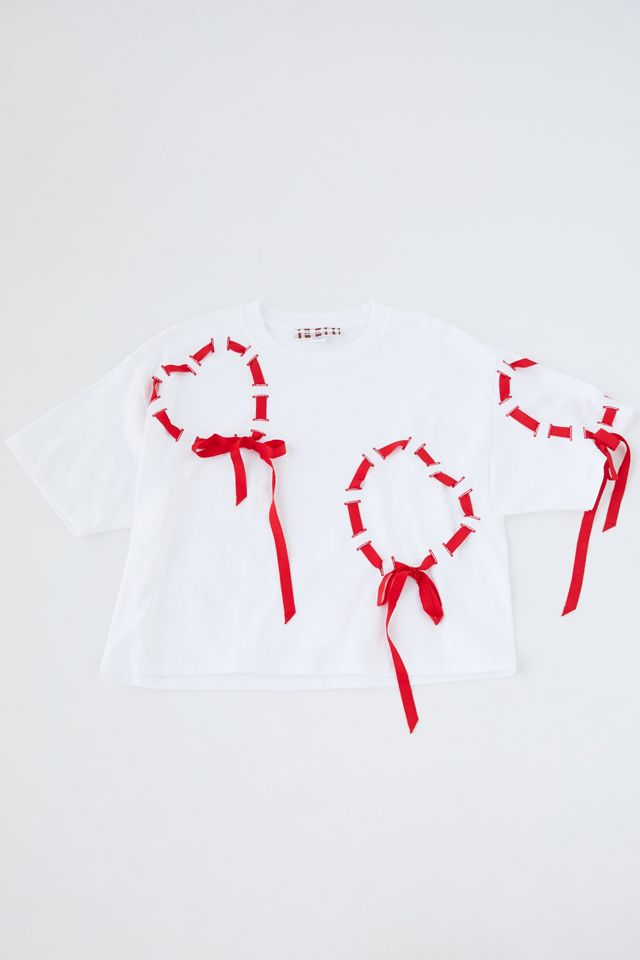 Zepherina Ribbon Heart Tee | Urban Outfitters Canada
