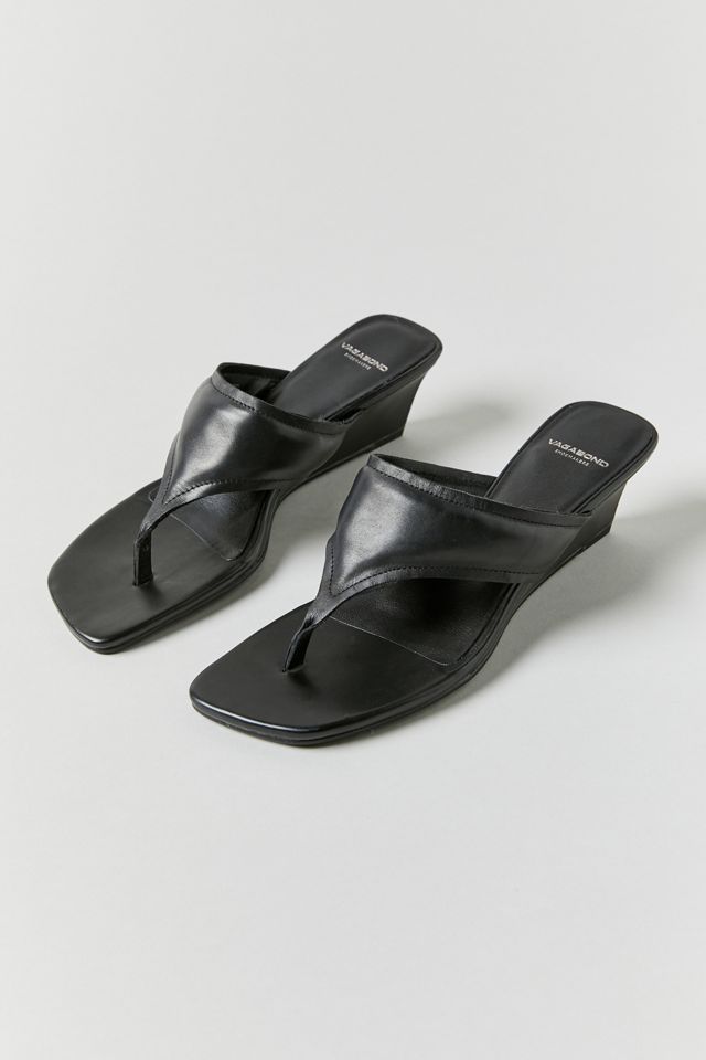 Vagabond Shoemakers Nellie Wedge Thong Sandal | Urban Outfitters