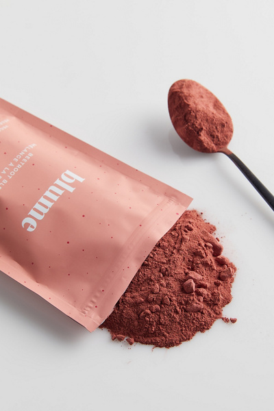 Blume Superfoods Organic Latte Blend | Urban Outfitters