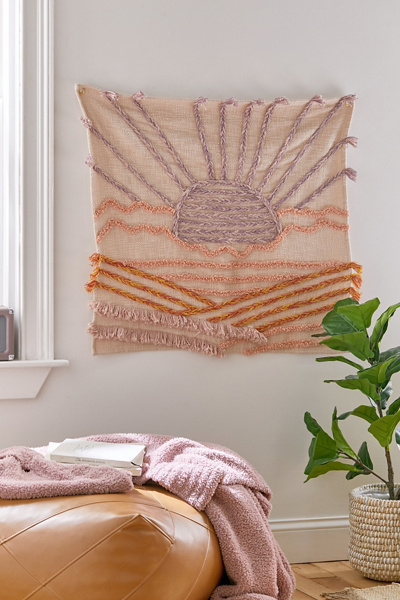Sunrise Tufted Tapestry | Urban Outfitters