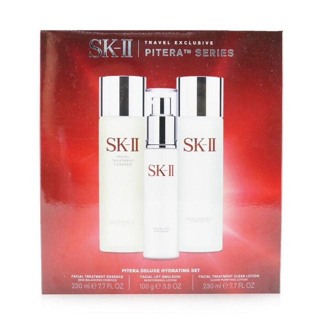 SK II Pitera Deluxe Hydrating 3-Pieces Set: Facial Treatment Essence 230ml + Facial Lift ...