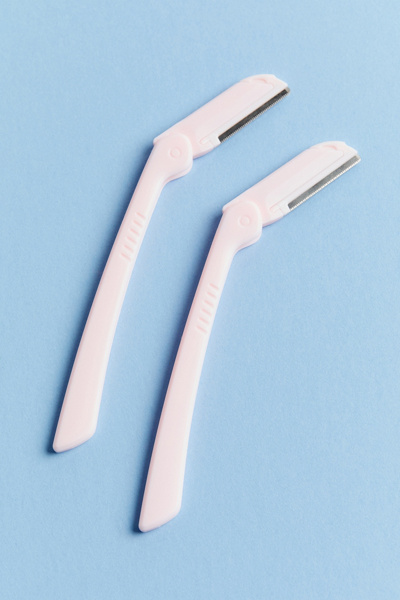 BAEBROW Mini Eyebrow Razor 2-Pack | Urban Outfitters