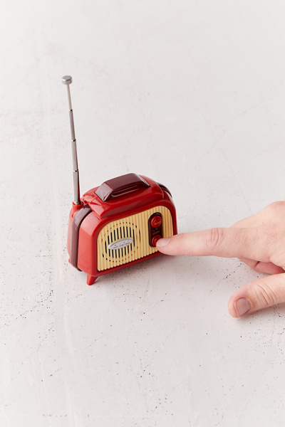 World’s Smallest Mini Retro Radio | Urban Outfitters