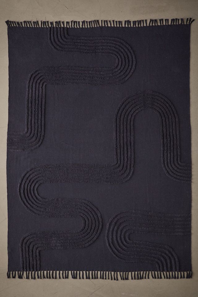 Maze Hilo Tufted Rug | Urban Outfitters