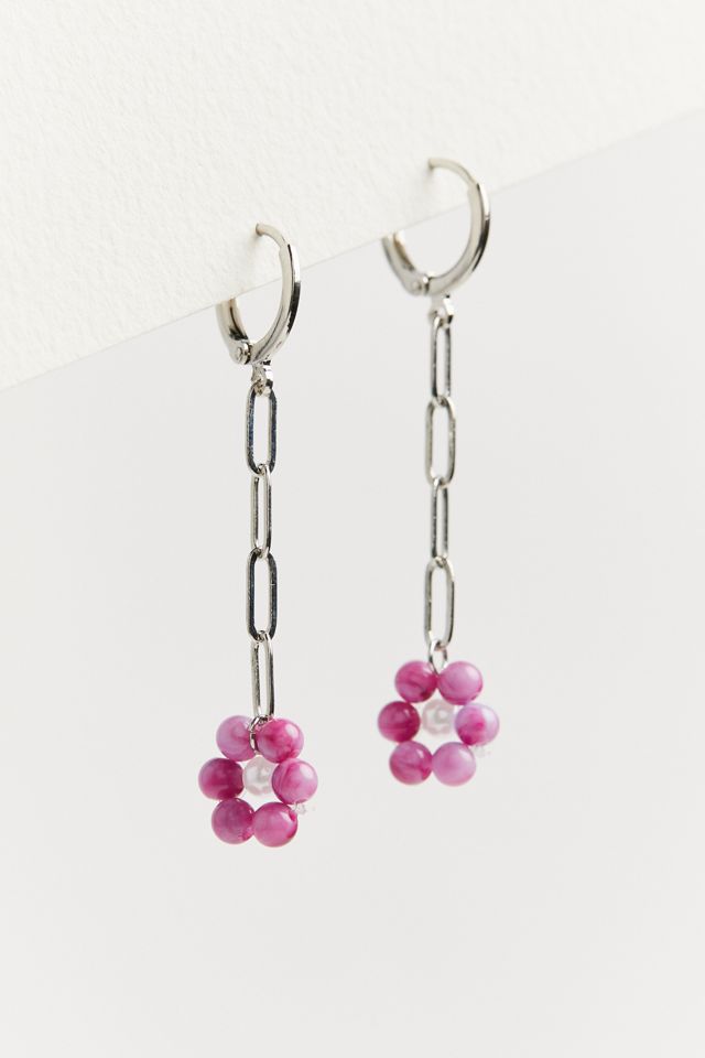 Alisha Flower Chain Drop Earring | Urban Outfitters