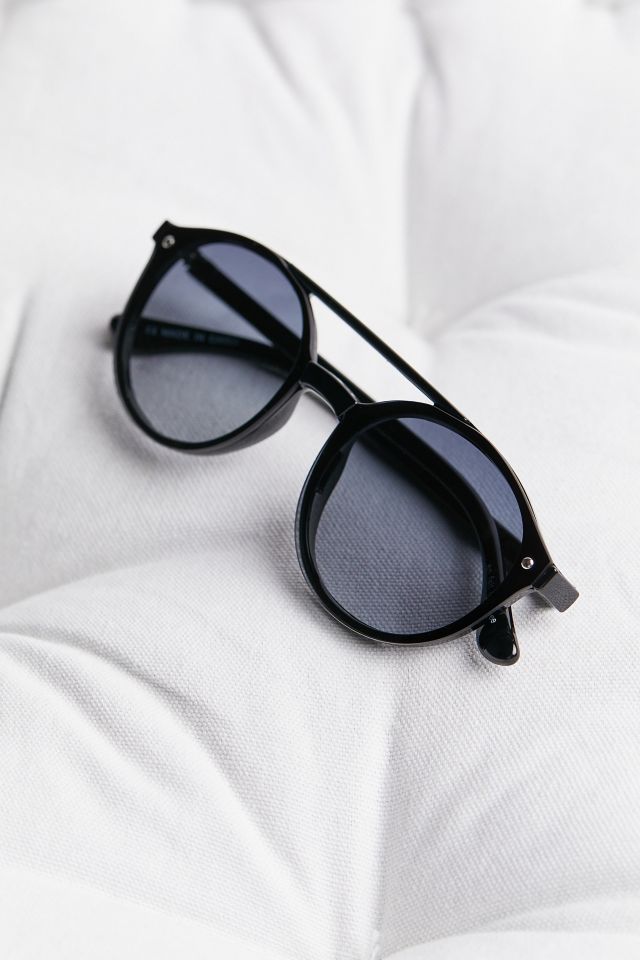 Ari Rounded Aviator Sunglasses Urban Outfitters