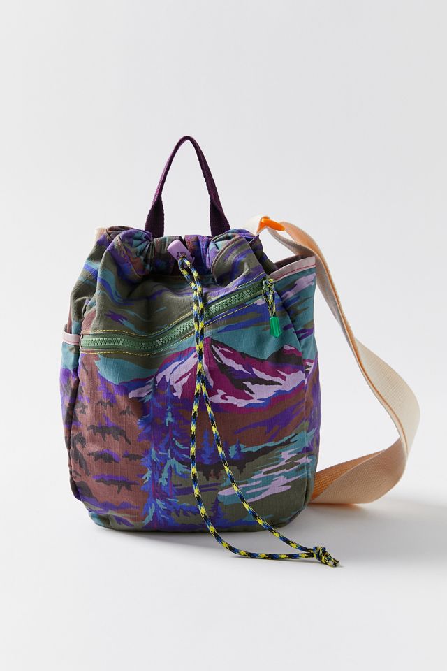UO Adventure Bucket Crossbody Bag | Urban Outfitters