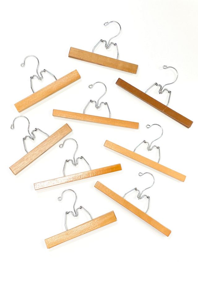 Vintage Wooden Bottom Hangers | Set of 9 | Urban Outfitters