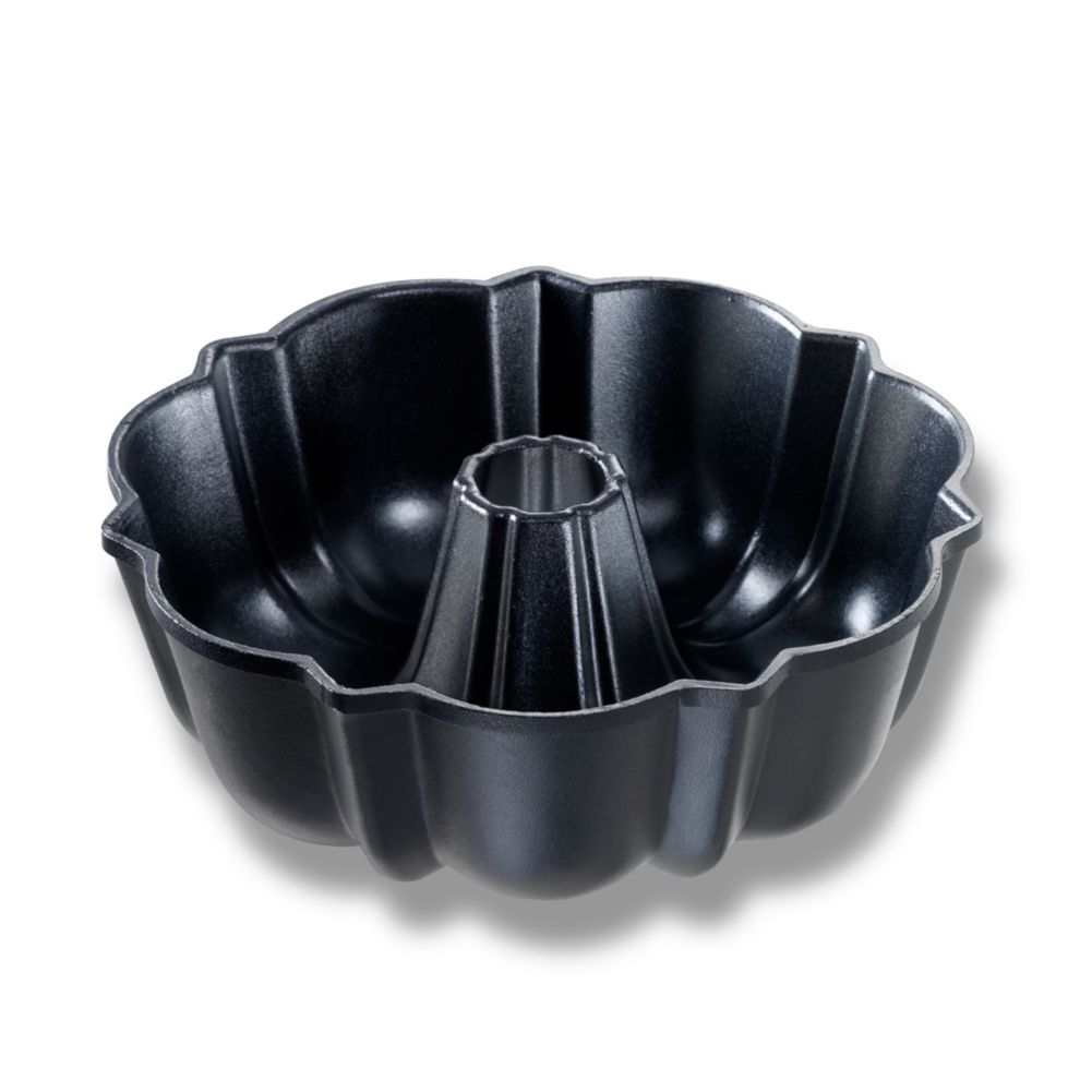 Chicago Metallic 51224 Small Non-Stick Fluted Tube Pan Cake Pan ...