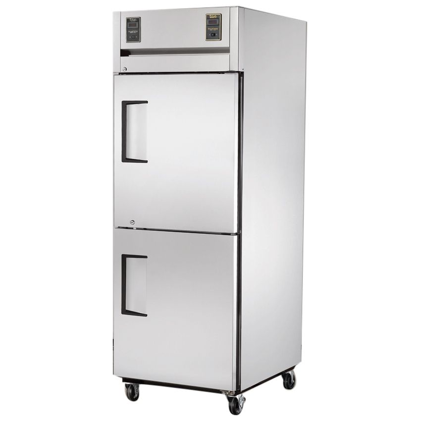 True® Reach-In Solid Half-Door Dual Temp Refrigerator / Freezer ...