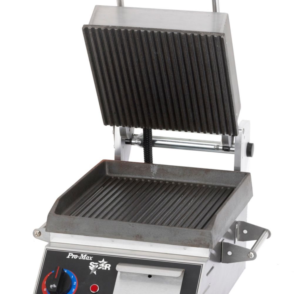 Star® Mfg Pro-Max® 2-Sided Panini Grill w/ Iron Grooved Plates ...